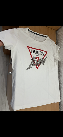 Guess majca