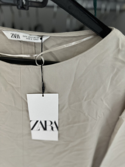 Zara nova bluza s/m
