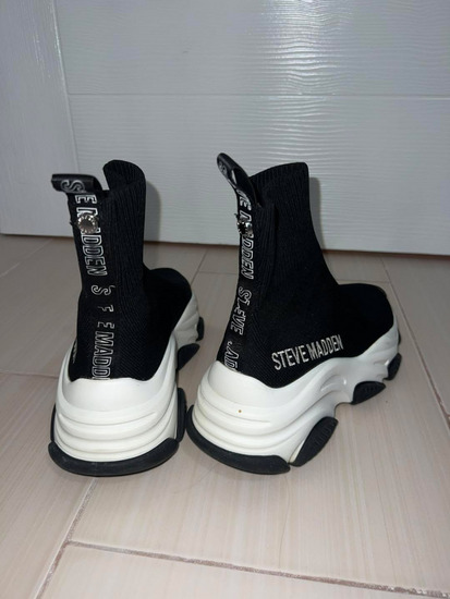 Steve Madden patike