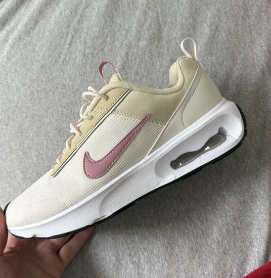 Nike air max intrlk lite