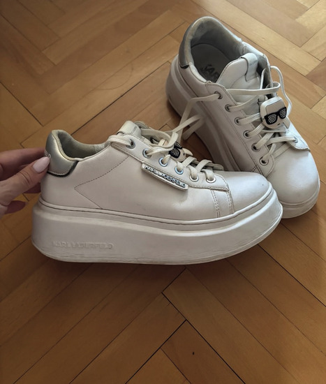 Snizene na 7500