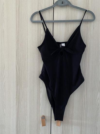 H&M bodi