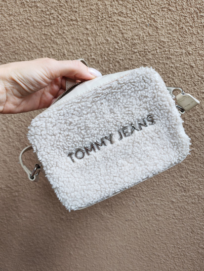 Torbica Tommy jeans