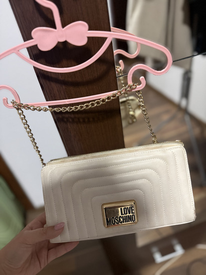 Torbica love moschino