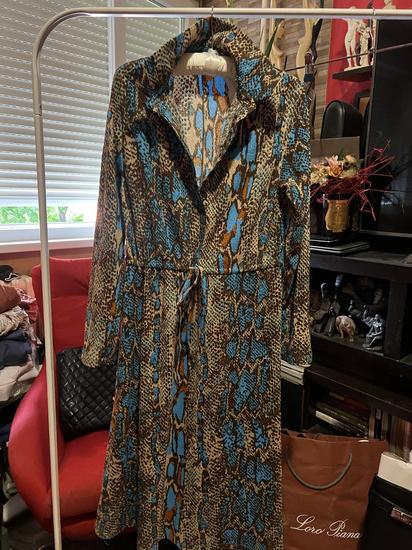 Zara midi haljina
