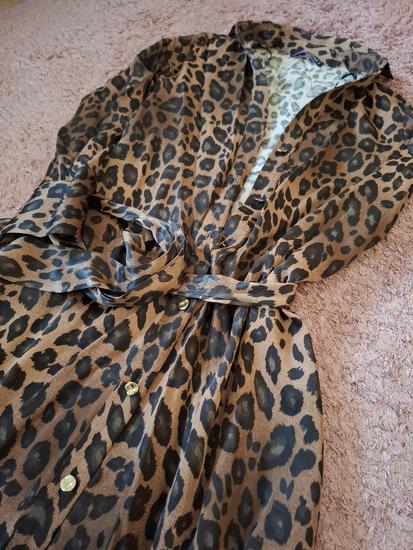 Zara midi haljina