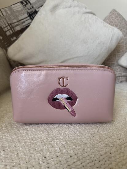 Charlotte Tilbury neseser
