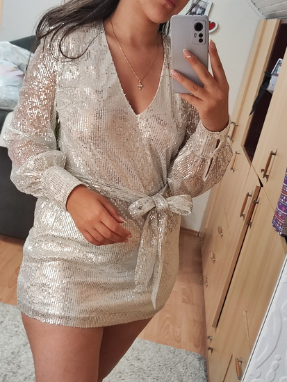 Asos haljina