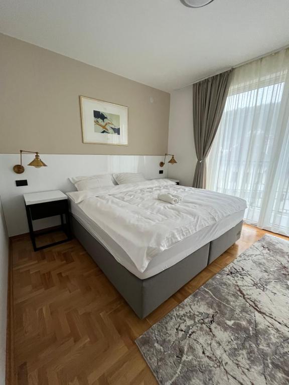 Vila Simfonija with Free parking