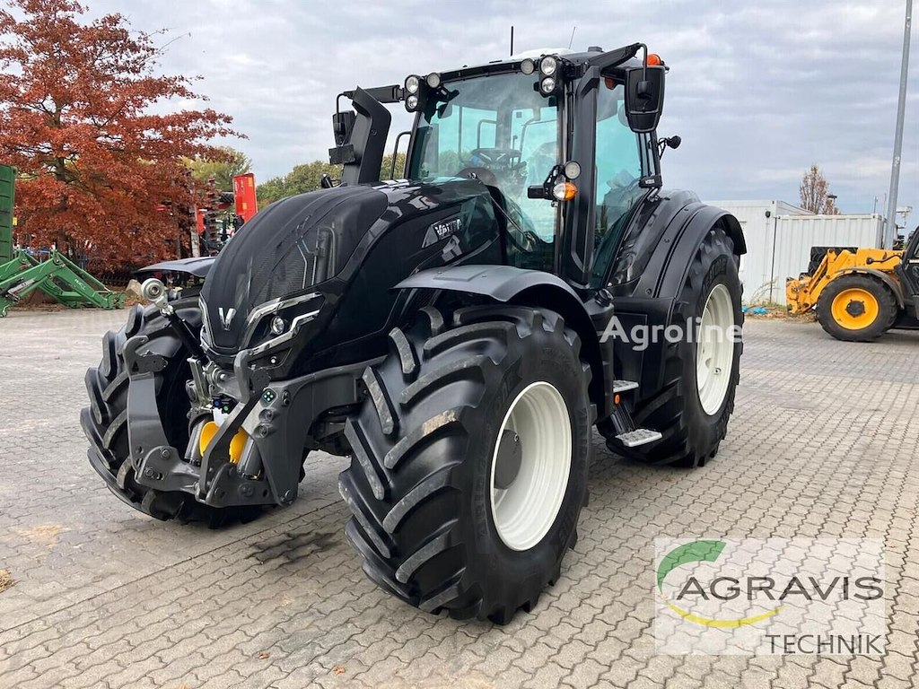 Valtra T 235 D traktor točkaš