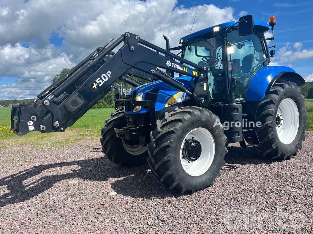 Prodaje se New Holland T6070 traktor točkaš na aukciji