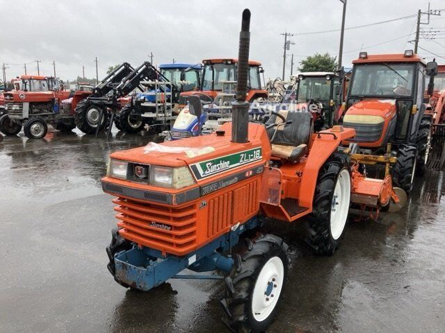 Kubota TRACTOR(Kubota) mototraktor