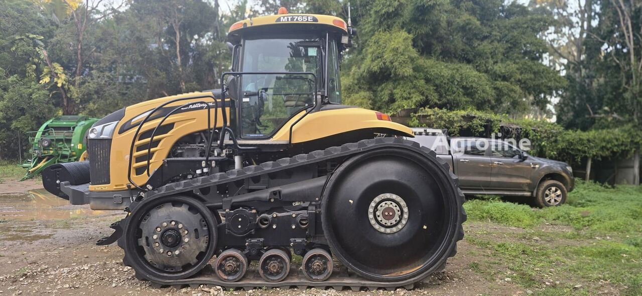 Challenger MT 765E traktor guseničar