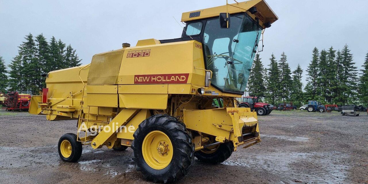 New Holland 8030 kombajn za žito