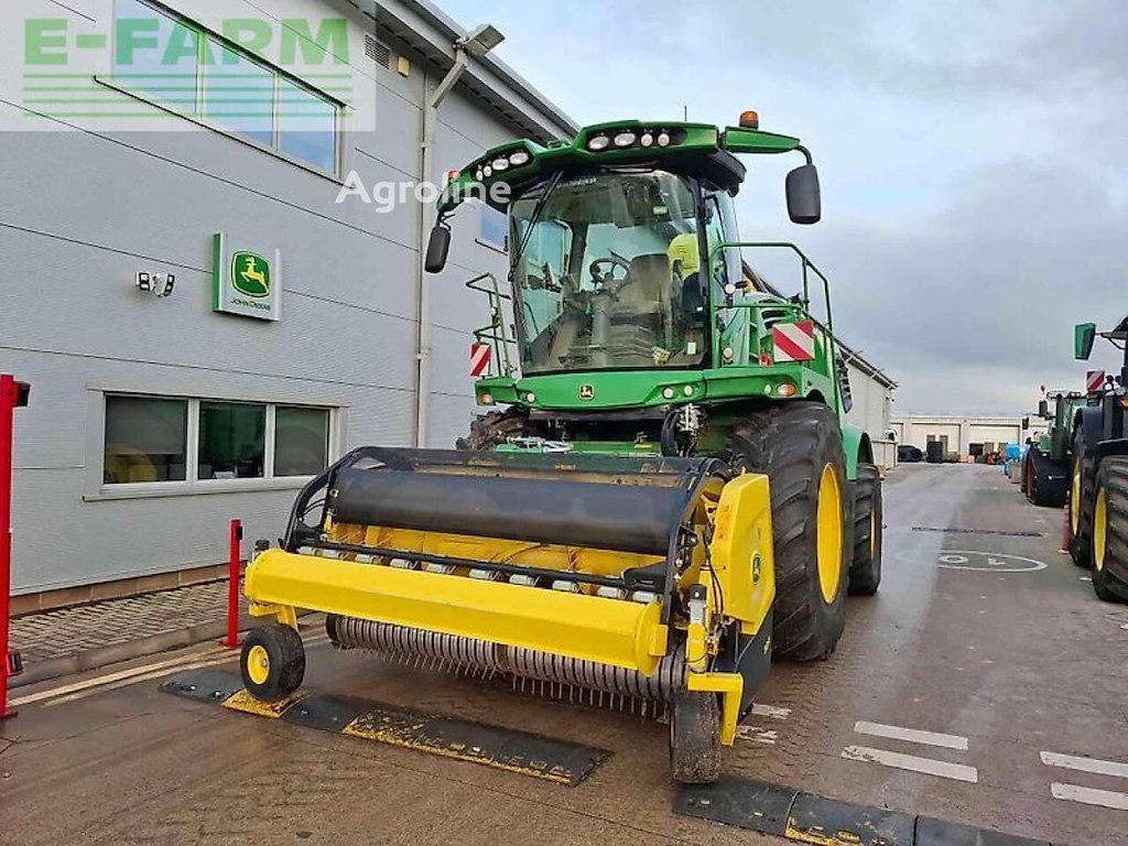 John Deere 9700i krmni kombajn
