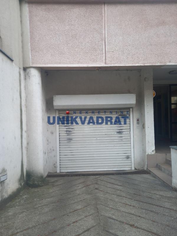 Kostolačka, Vojvode Stepe, kod Soccera ID#2189
23.000 €