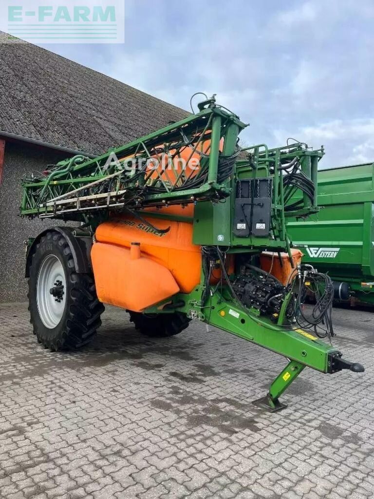 Amazone ux 6200 super vučena prskalica
