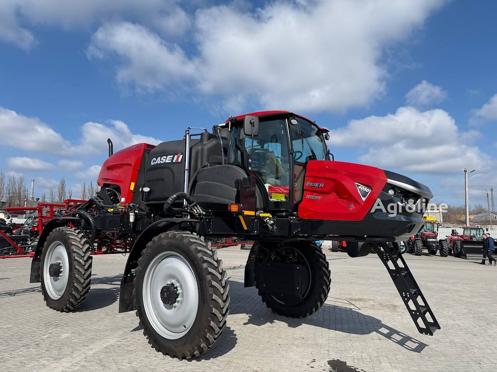 Nova Case IH 4050 samohodna prskalica