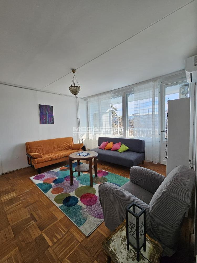 Konjarnik Beo centar
650 €