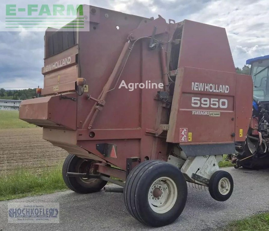 New Holland 5950 balirka za četvrtaste bale