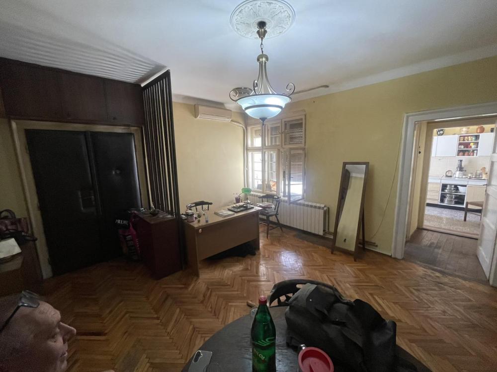Vracar,Dubljanska,72 m2,salonski raspored ID#1727
249.000 €