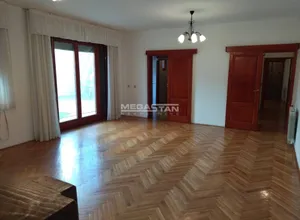 Izdavanje Vila - Beograd, Zvezdara: Bulbulder - Slavujev Venac