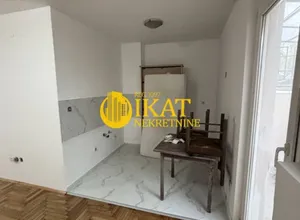 Izdavanje Stan - Beograd, Zvezdara: Cvetkova pijaca - Gradska bolnica