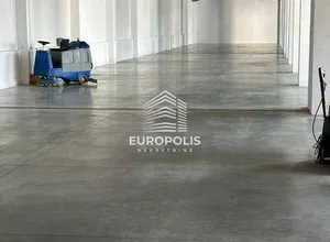 Izdavanje Proizvodni objekat - Beograd, Čukarica: Železnik - Novi Železnik