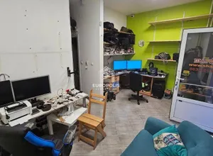 Izdavanje Lokal - Beograd, Čukarica: Cerak - Filmski Grad