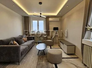 Izdavanje Stan - Beograd