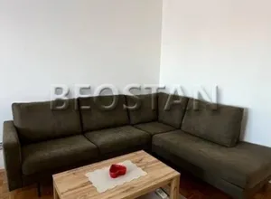 Izdavanje Stan - Beograd