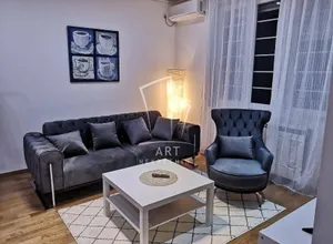 Izdavanje Stan - Beograd, Stari Grad: Centar - Skupština - Terazije