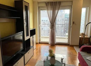 Izdavanje Stan - Beograd, Zvezdara: Lipov lad