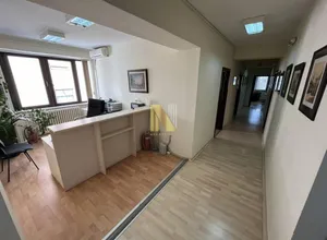 Izdavanje Lokal - Novi Sad, Stari Grad: Spens