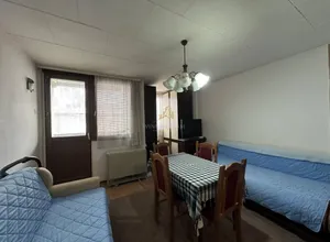 Izdavanje Stan - Ćuprija