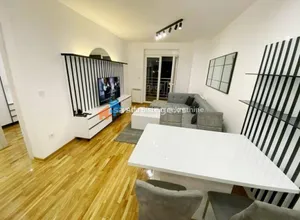 Izdavanje Stan - Beograd, Bogoslovija - Hadžipopovac