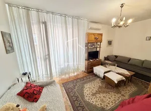 Izdavanje Stan - Beograd, Zvezdara: Vukov spomenik - Đeram