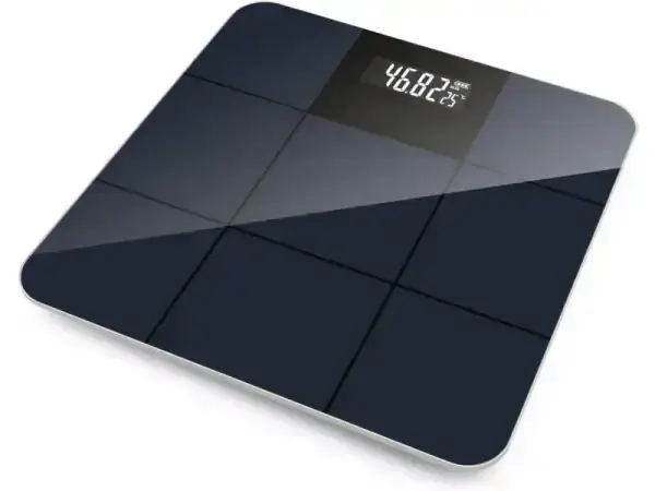 Telesna vaga VOX PW 447-02 LCD displej 180kg auto ON/OFF 2x1.5V crna