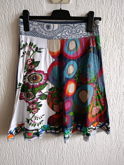 Desigual suknja S/M divna AKCIJA