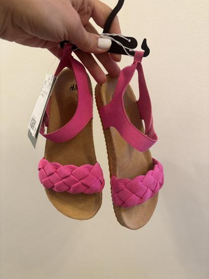 Pink sandale za devojčice NOVO