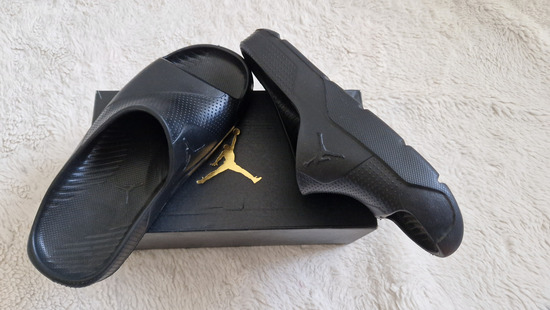 Papuce Nike Jordan