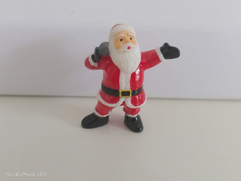 novogodisnja figurica 2