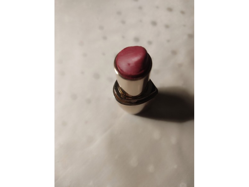 AVON LUXE RUŽ