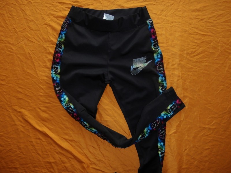 Nike - HELANKE - DEČIJE -