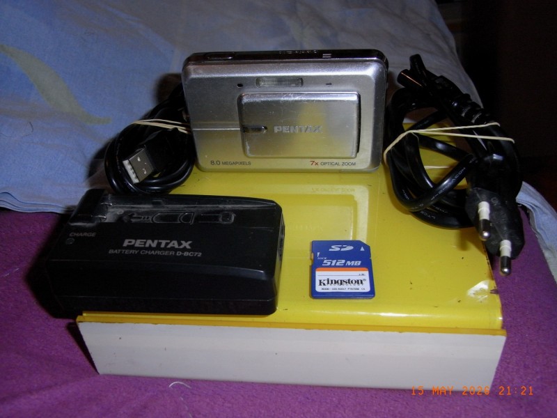 PENTAX OPTIO Z10-8MPix,7xoptički zum,punjač,USB kabl...