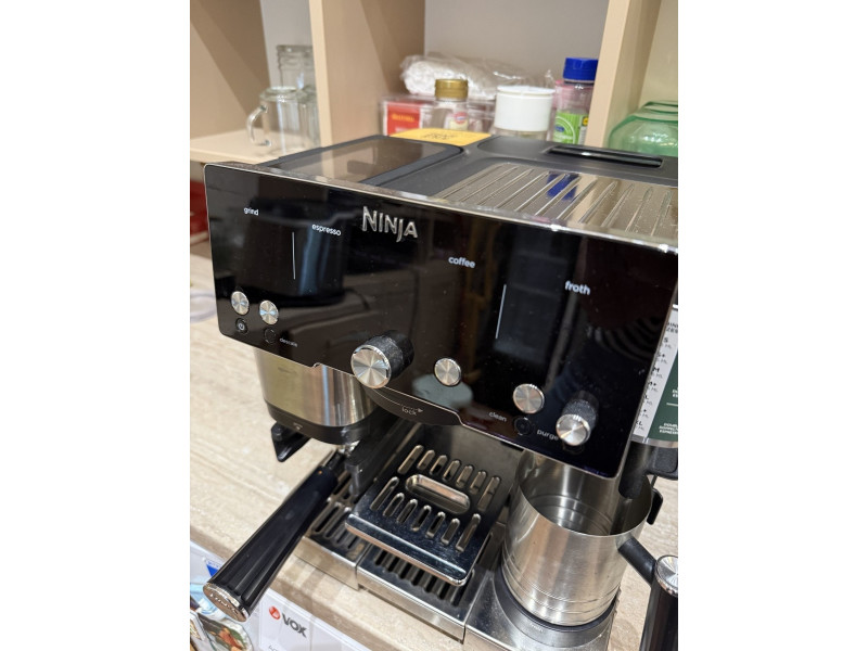 Ninja Luxe Café Premier (model: ES601EU)