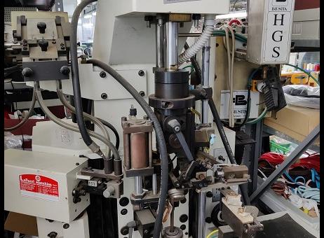 Sabal 880 prednastrožene stege + Bru Hgs dispenzer za lepilo