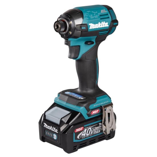 Akumulatorski udarni odvijač Makita TD002GD202; 40V XGT; 1x2,5Ah + punjač