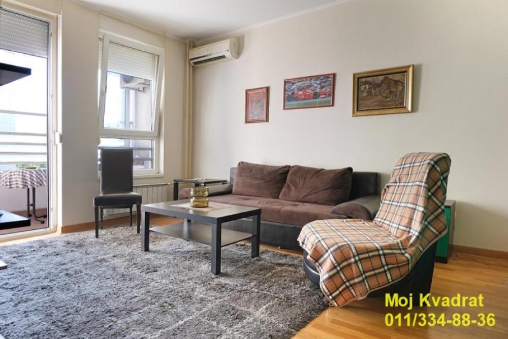 Jednoiposoban stan na prodaju, 41m2, 220.000€