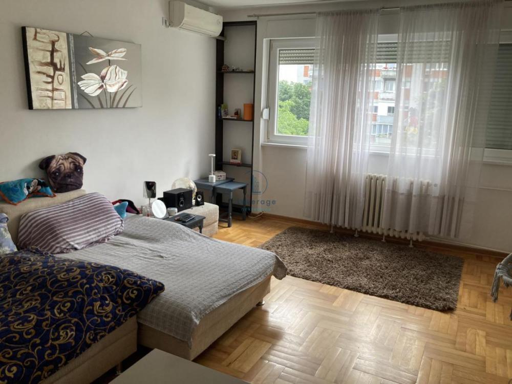 Stjepana Supanca, Dvosoban stan na prodaju, 60m2, 143.900€